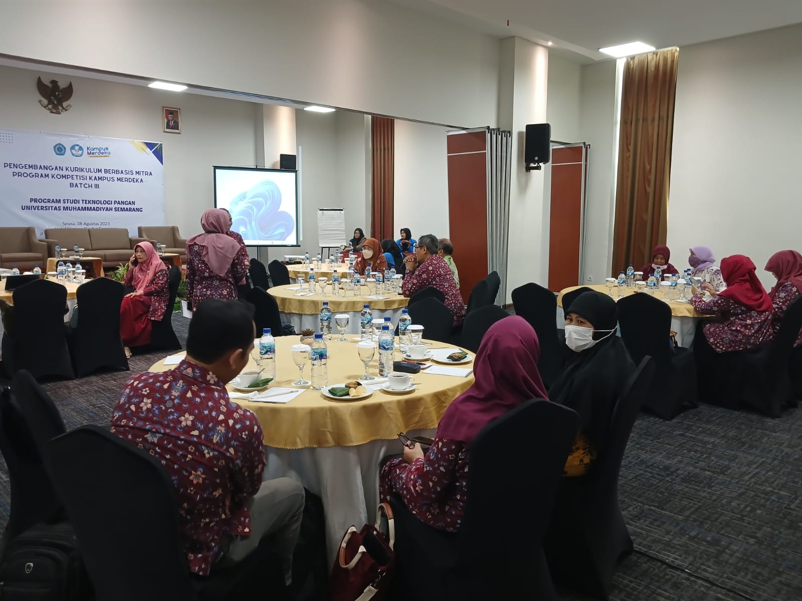 Bedah Kurikulum Teknologi Pangan Unimus Berbasis Mitra Bersama Pakar ...